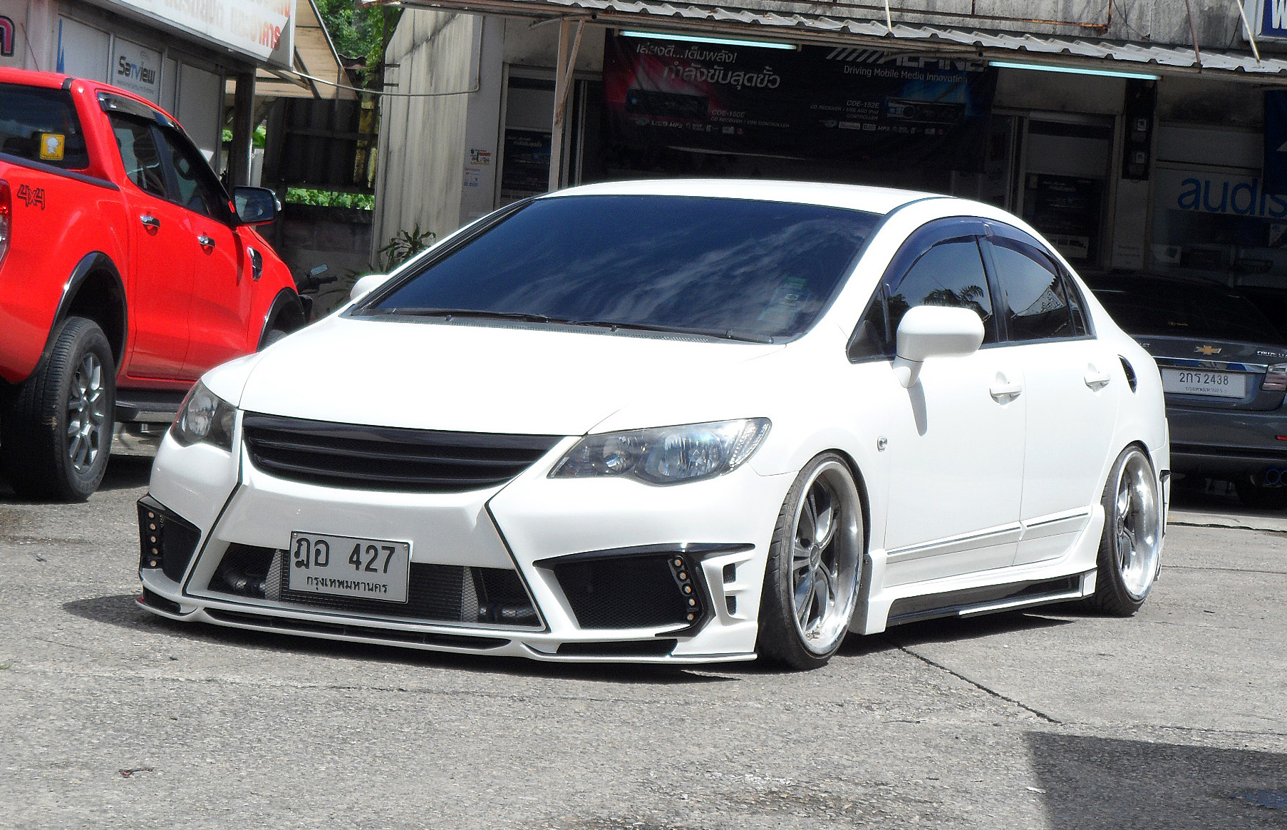 แต่งรถ Honda Civic FD 2006-2011 ที่ Ninto Trust Shop
